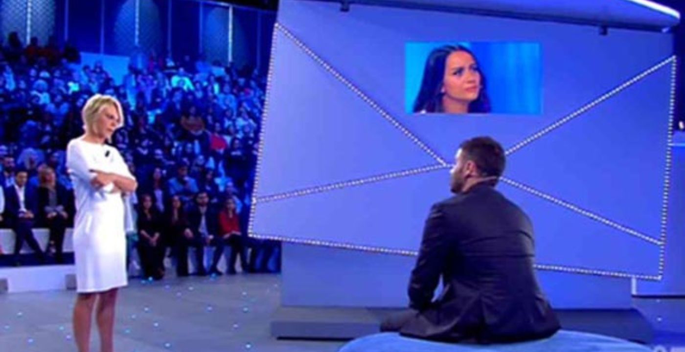Ascolti TV sabato 7 gennaio: C'è posta per te conquista la serata Ascolti TV sabato 7 gennaio: C'è posta per te conquista la serata